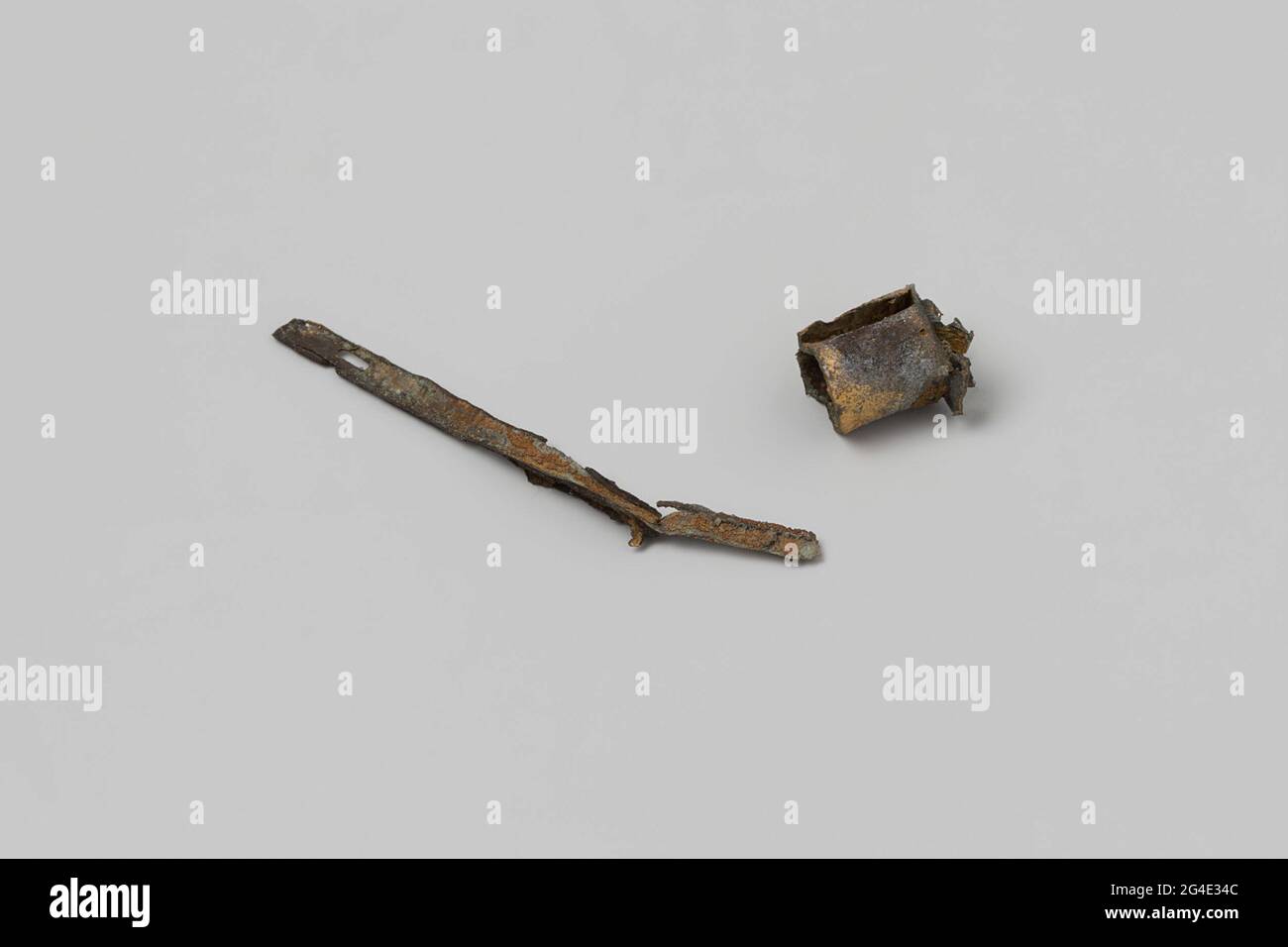 Metal fittings from the east India wreck 't flying heart. Two fragments ...