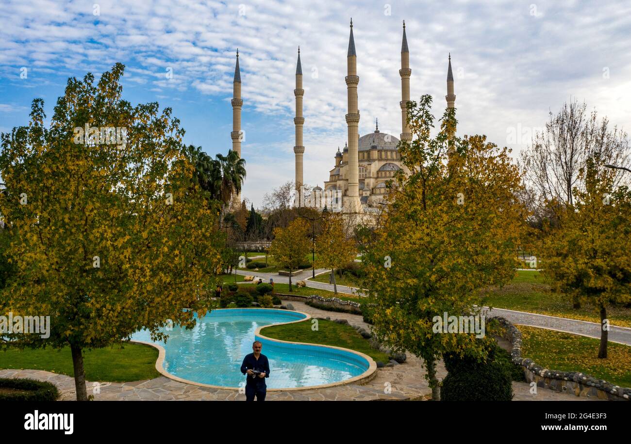 The great mosque with high minarets, which has high shooting quality ...