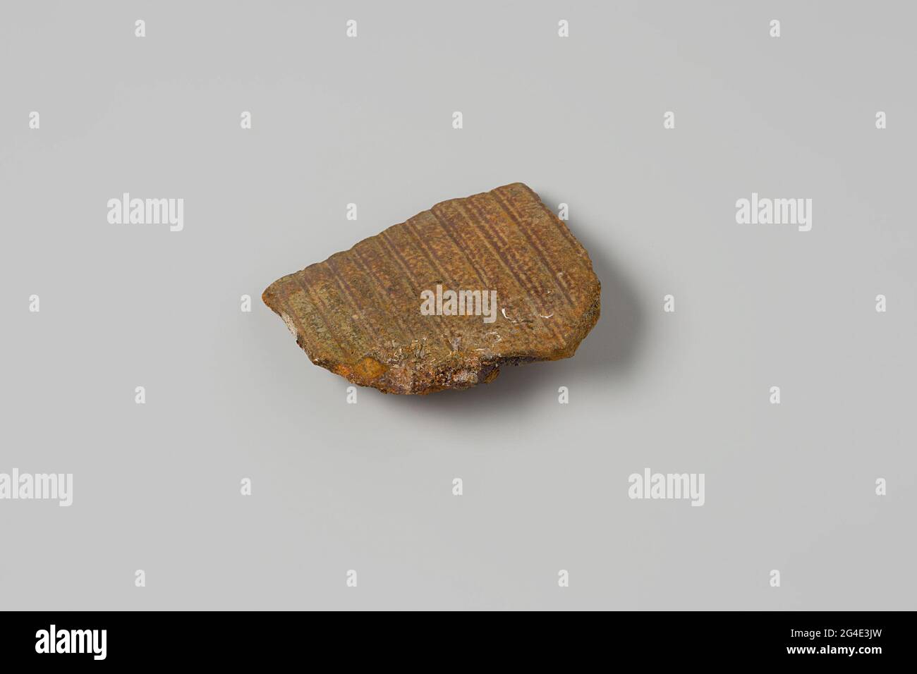 Slightly curved shard hi-res stock photography and images - Alamy