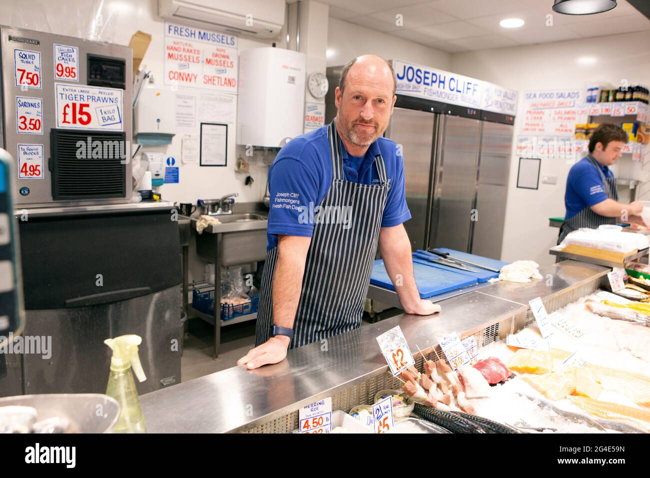 Barnsley market hi-res stock photography and images - Alamy