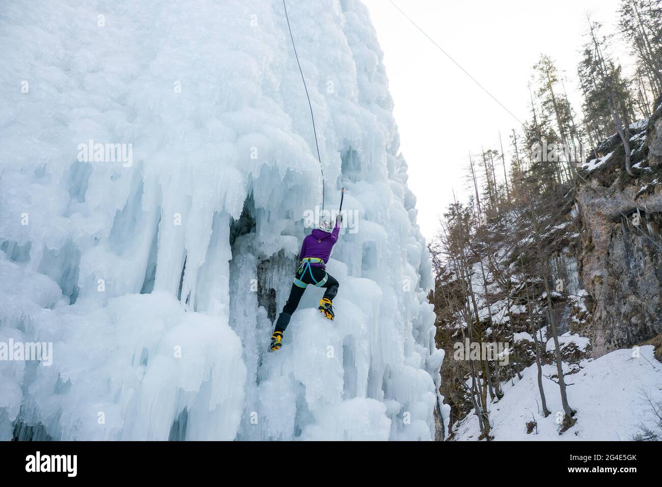 Dynamic ropes hi-res stock photography and images - Alamy