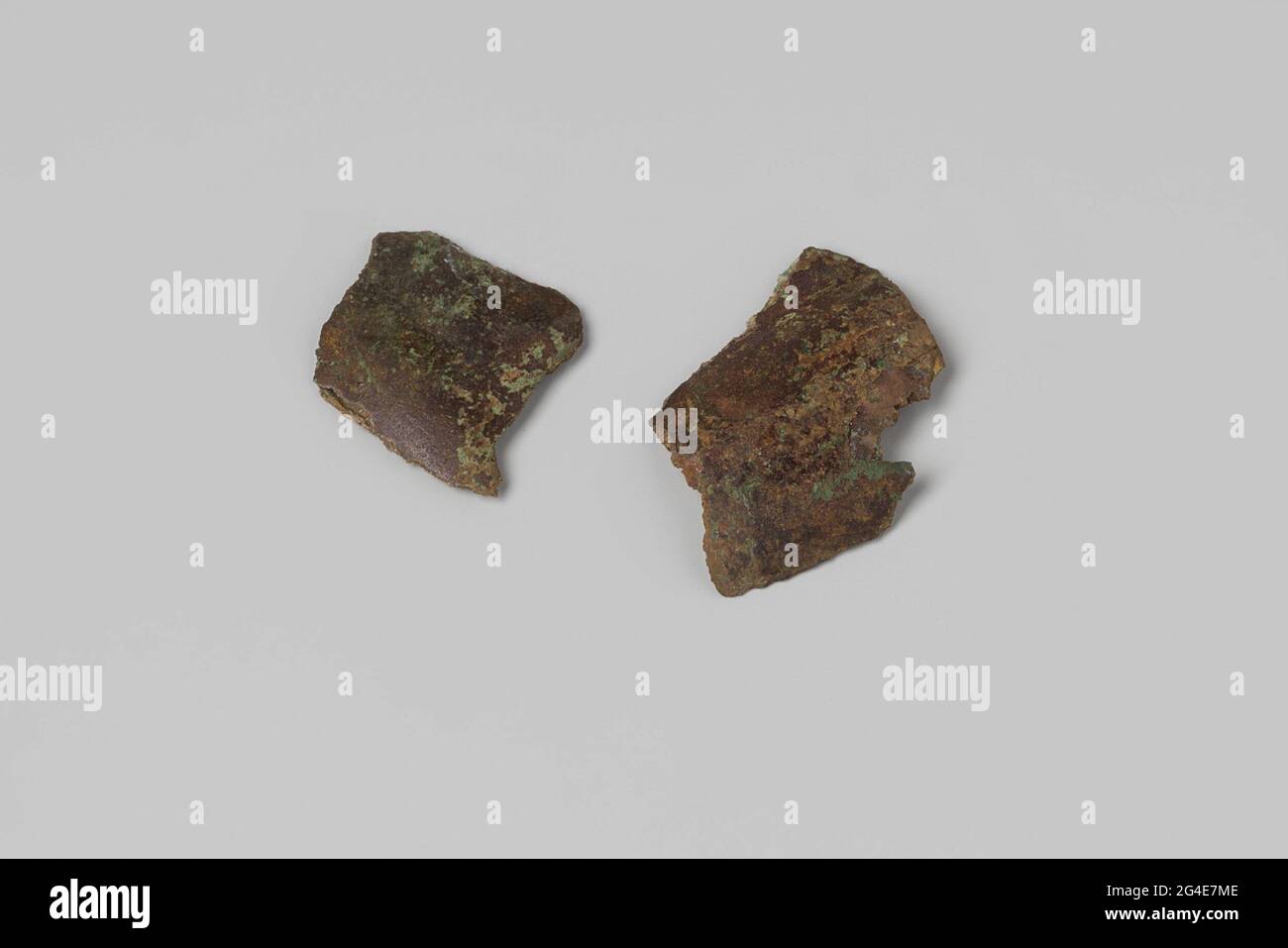 Fragments buyer from the wreck of the East Indieschief Hollandia. Parts ...