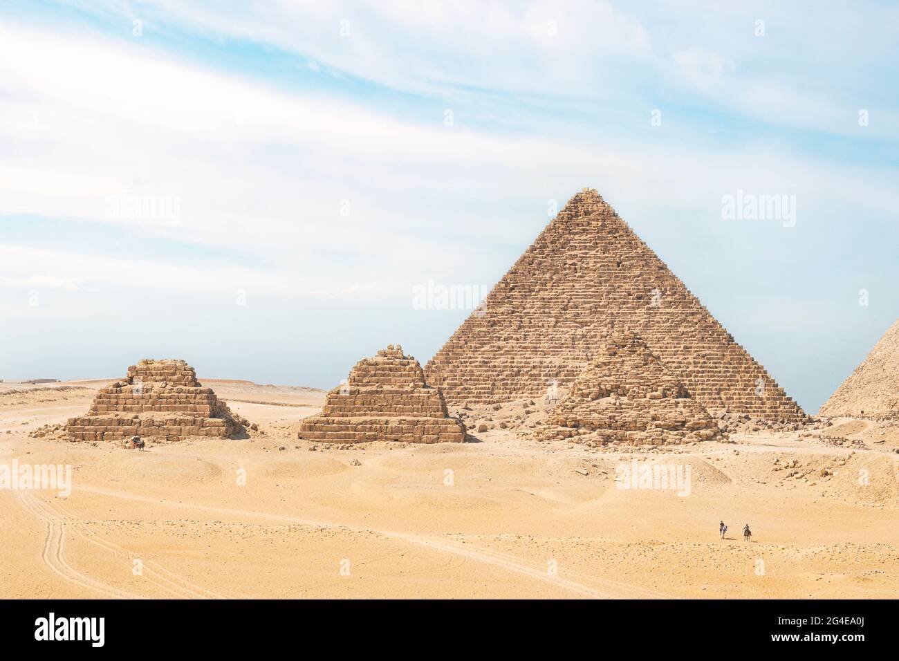 Satellite view of the pyramids of giza hi-res stock photography and ...