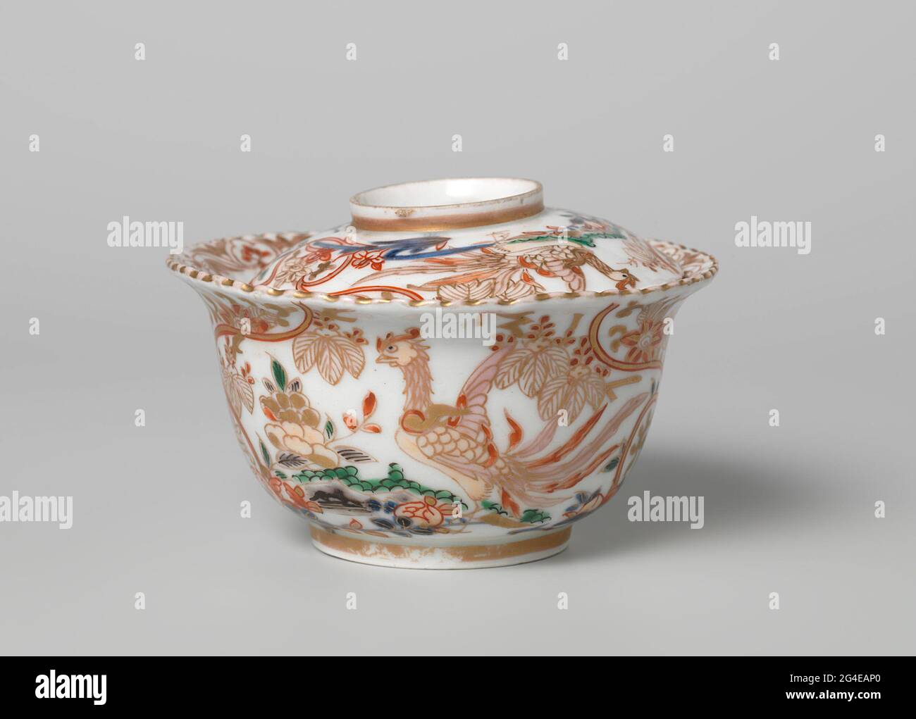 Flying hoo bird hi-res stock photography and images - Alamy