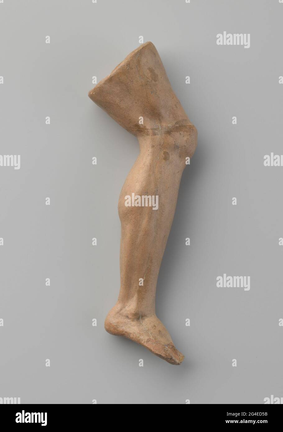 Body parts sculptures hi-res stock photography and images - Alamy