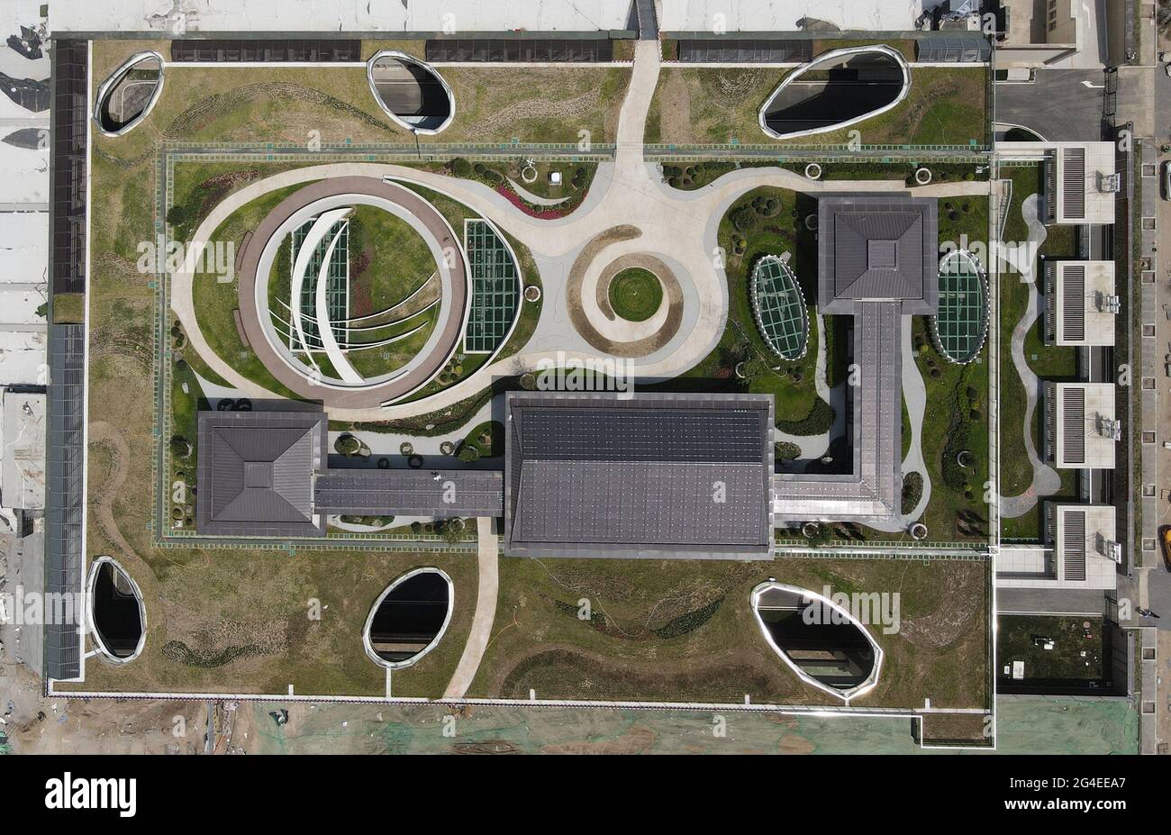 The 220 KV transformer substation comes into service in Xiongan,Hebei ...