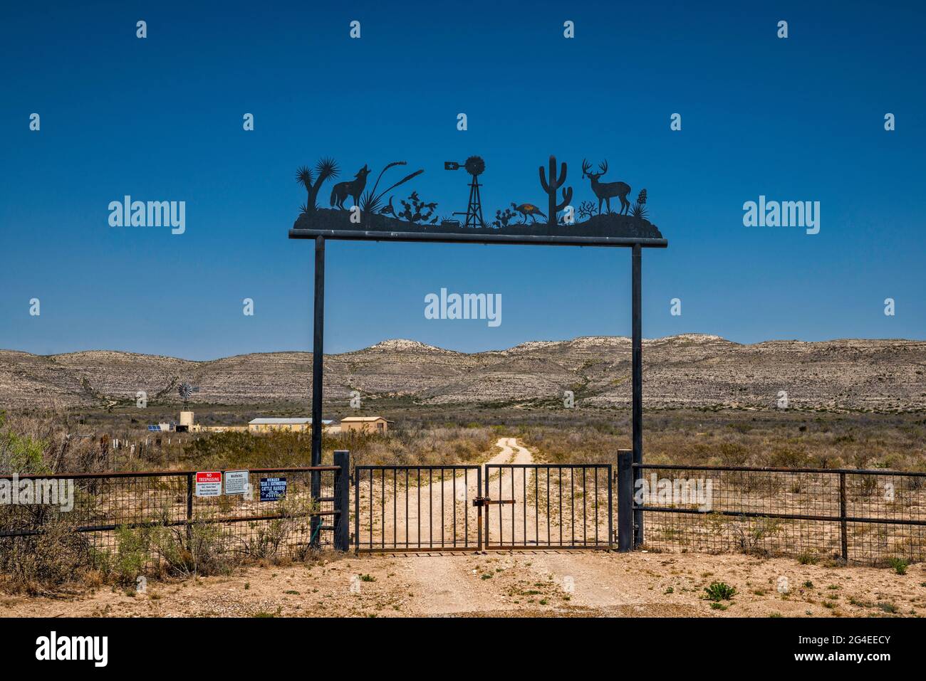 Texas Gate Ranch High Resolution Stock Photography and Images - Alamy
