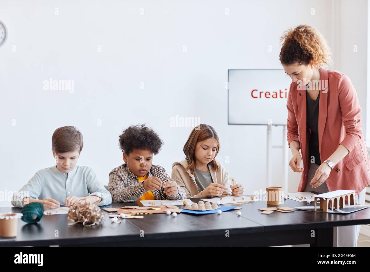 School models hi-res stock photography and images - Alamy