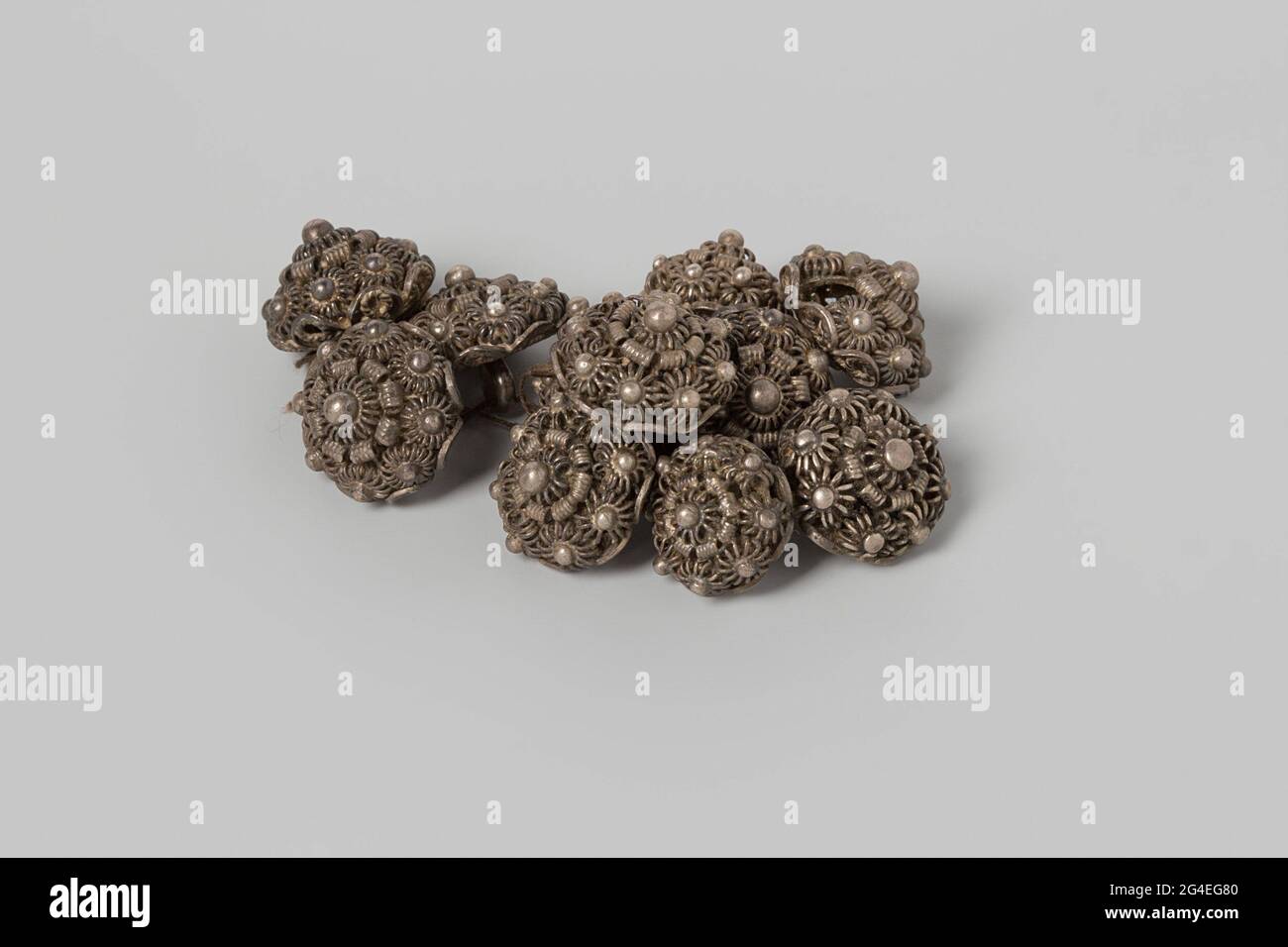 Silver nodes hi-res stock photography and images - Alamy