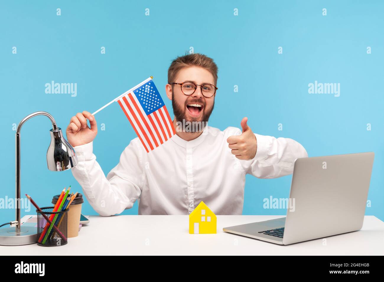 Permanent resident card hi-res stock photography and images - Alamy