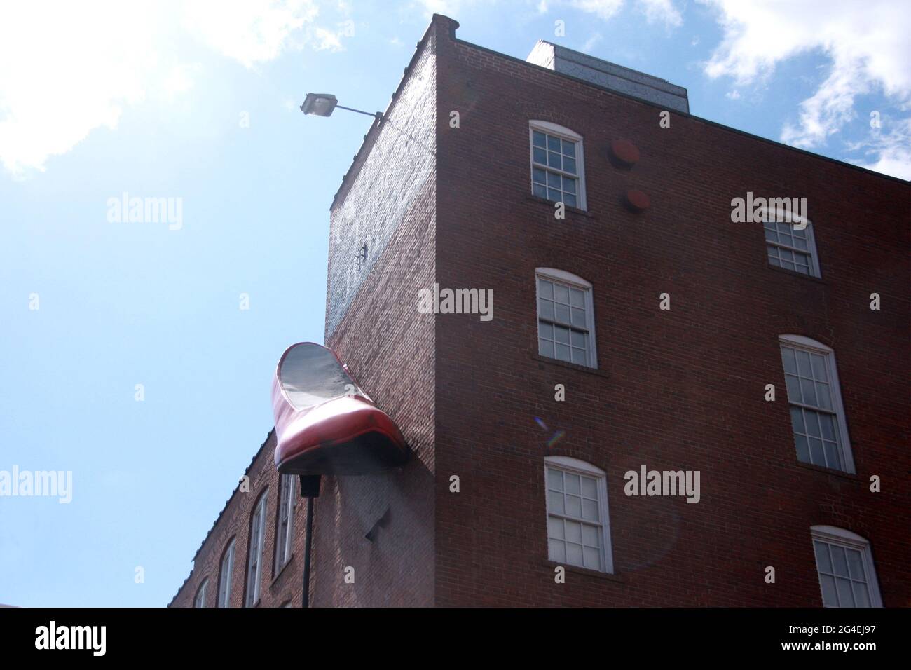 Exterior view of the Craddock Terry Hotel, historic building in ...