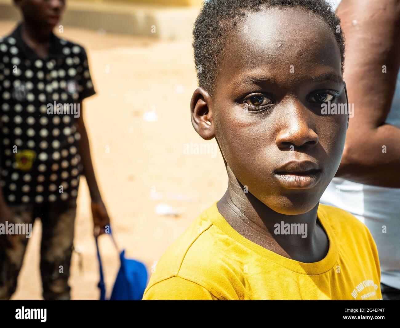 Senegal lifestyle children boy hi-res stock photography and images - Alamy