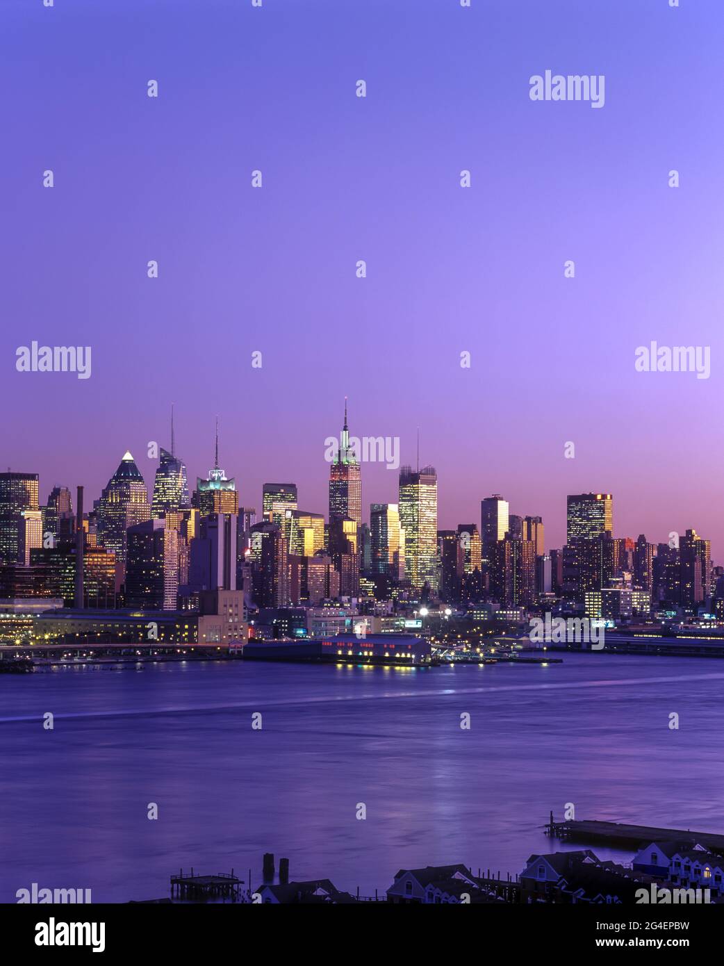 2006 HISTORICAL MIDTOWN SKYLINE HUDSON RIVER MANHATTAN NEW YORK CITY ...