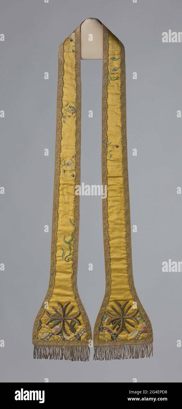Satin gold symbols hi-res stock photography and images - Alamy