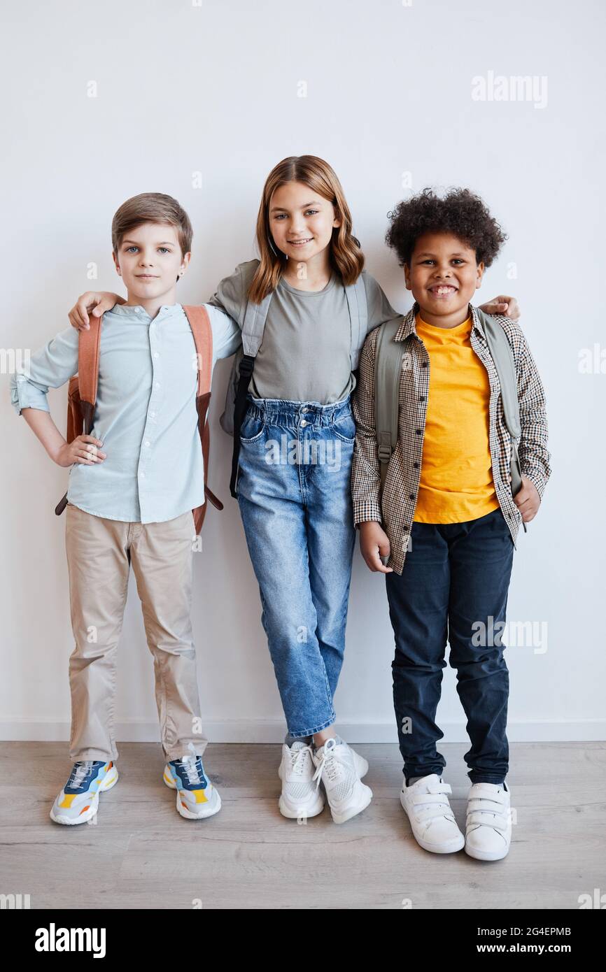 Children wearing backpacks hi-res stock photography and images - Alamy