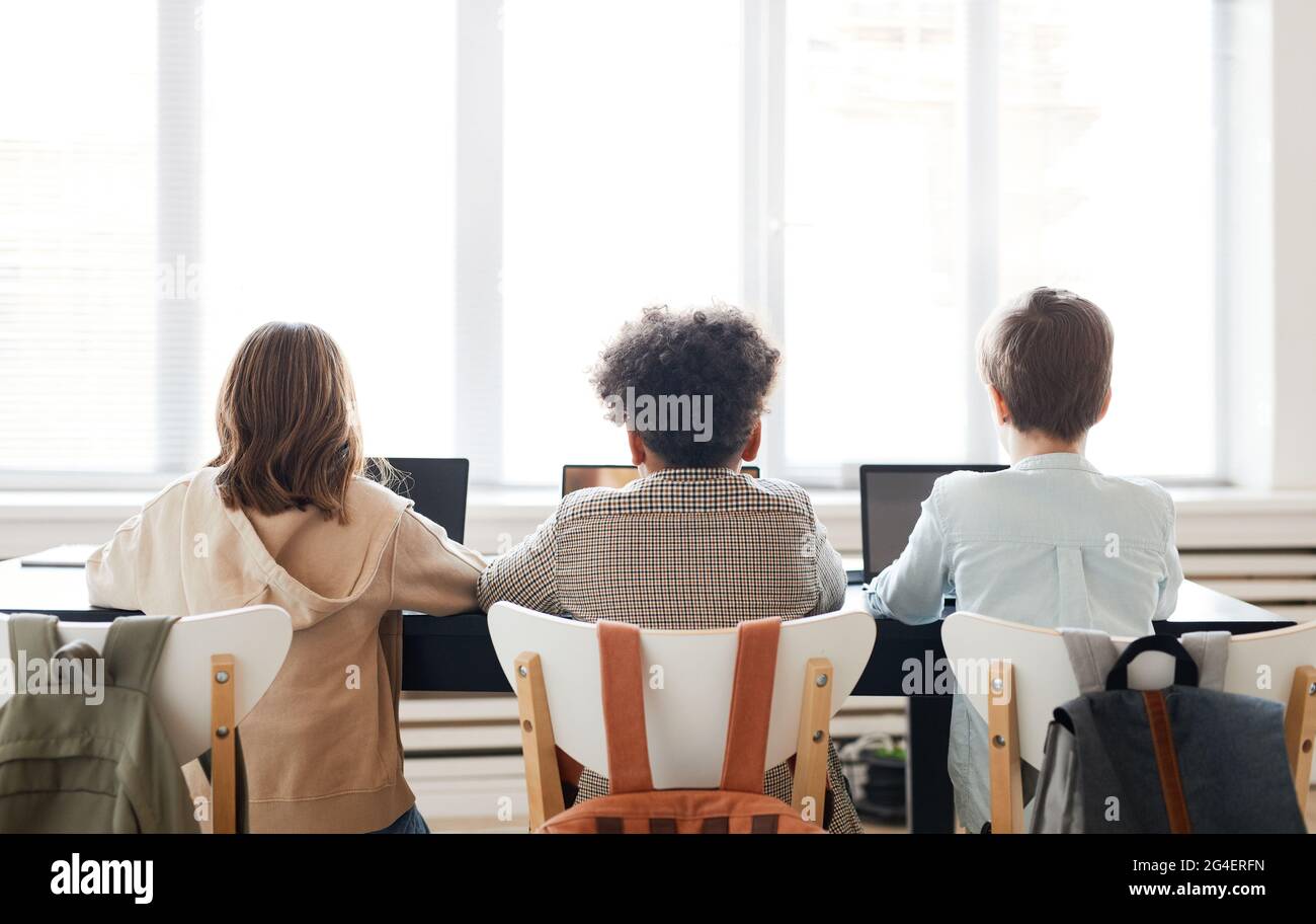 Child computer back view school hi-res stock photography and images - Alamy