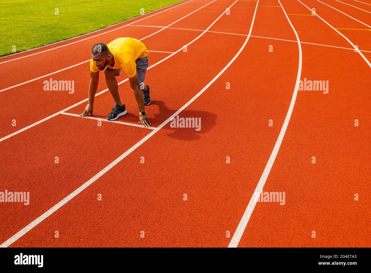 Man energy start position hi-res stock photography and images - Alamy