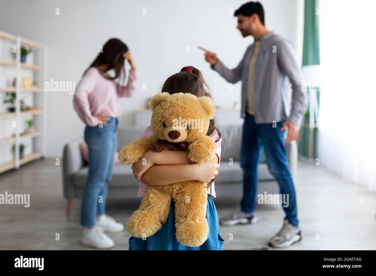 Parents children home sad hi-res stock photography and images - Alamy