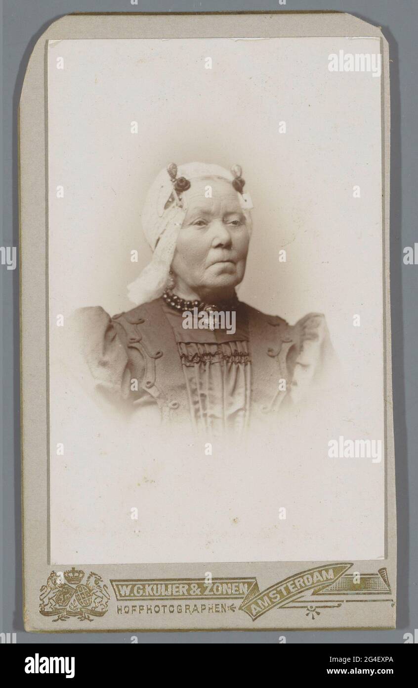 Portrait Trijntje Ton [Our] (x 4 Apr.1852 JB.Pauw Stock Photo - Alamy