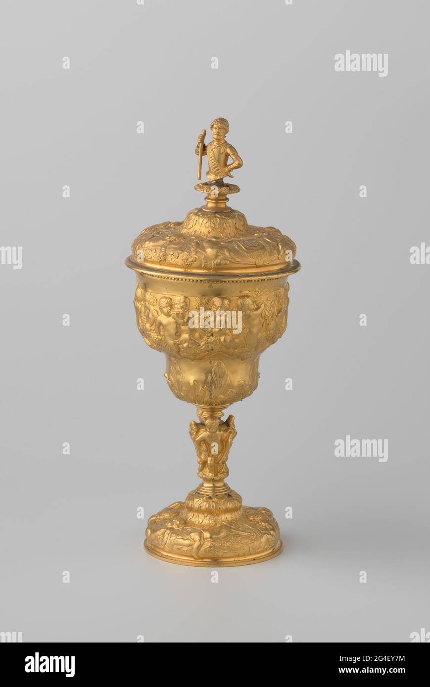 Galvanoplastic reproduction of a cup with lid with representation of a ...