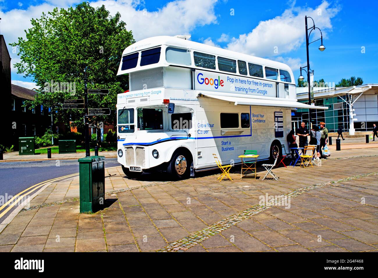 Google Training Bus, Church Road, Stockton on Tees, Cleveland, England ...