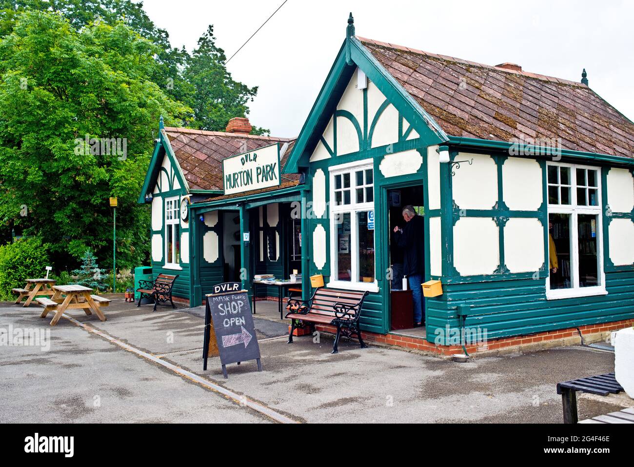 Murton park railway station hi-res stock photography and images - Alamy