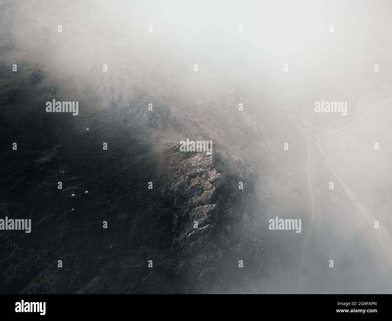 Fog over the hils hi-res stock photography and images - Alamy