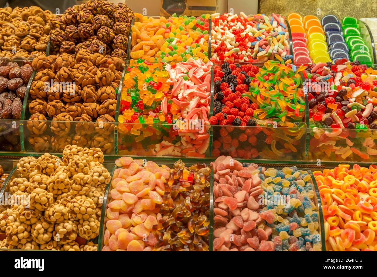Arabic candies hi-res stock photography and images - Alamy