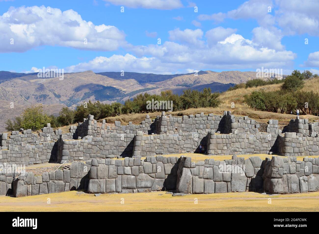 Fortress walls of the Inca ruins Sacsayhuaman, Cusco, Peru Stock Photo ...