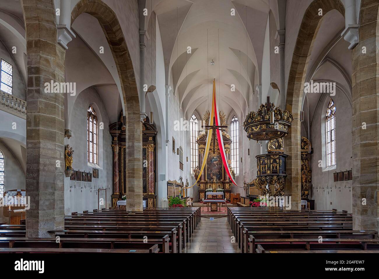 Medieval parish church interior hi-res stock photography and images - Alamy