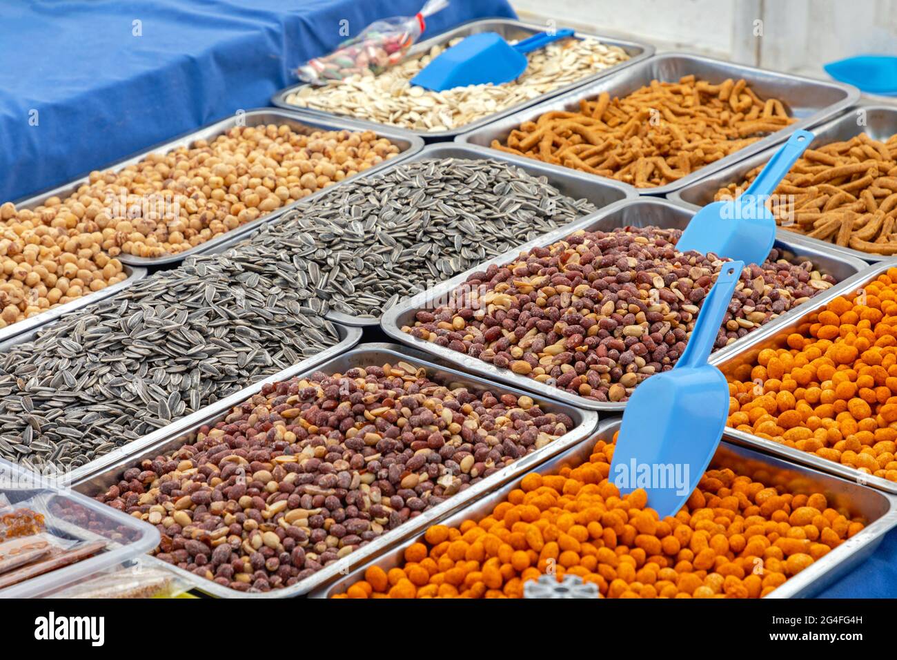 Bulk seeds hi-res stock photography and images - Alamy