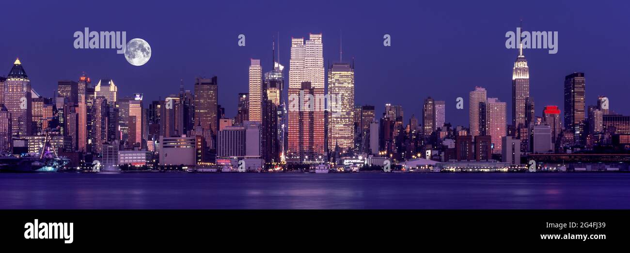 2006 HISTORICAL MIDTOWN SKYLINE HUDSON RIVER MANHATTAN NEW YORK CITY ...