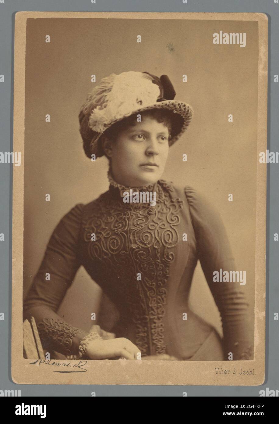 Portrait of an unknown woman Stock Photo - Alamy