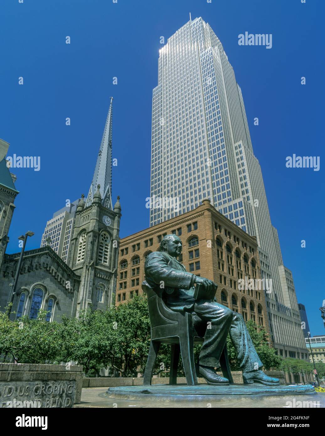 Summer downtown cleveland hi-res stock photography and images - Alamy