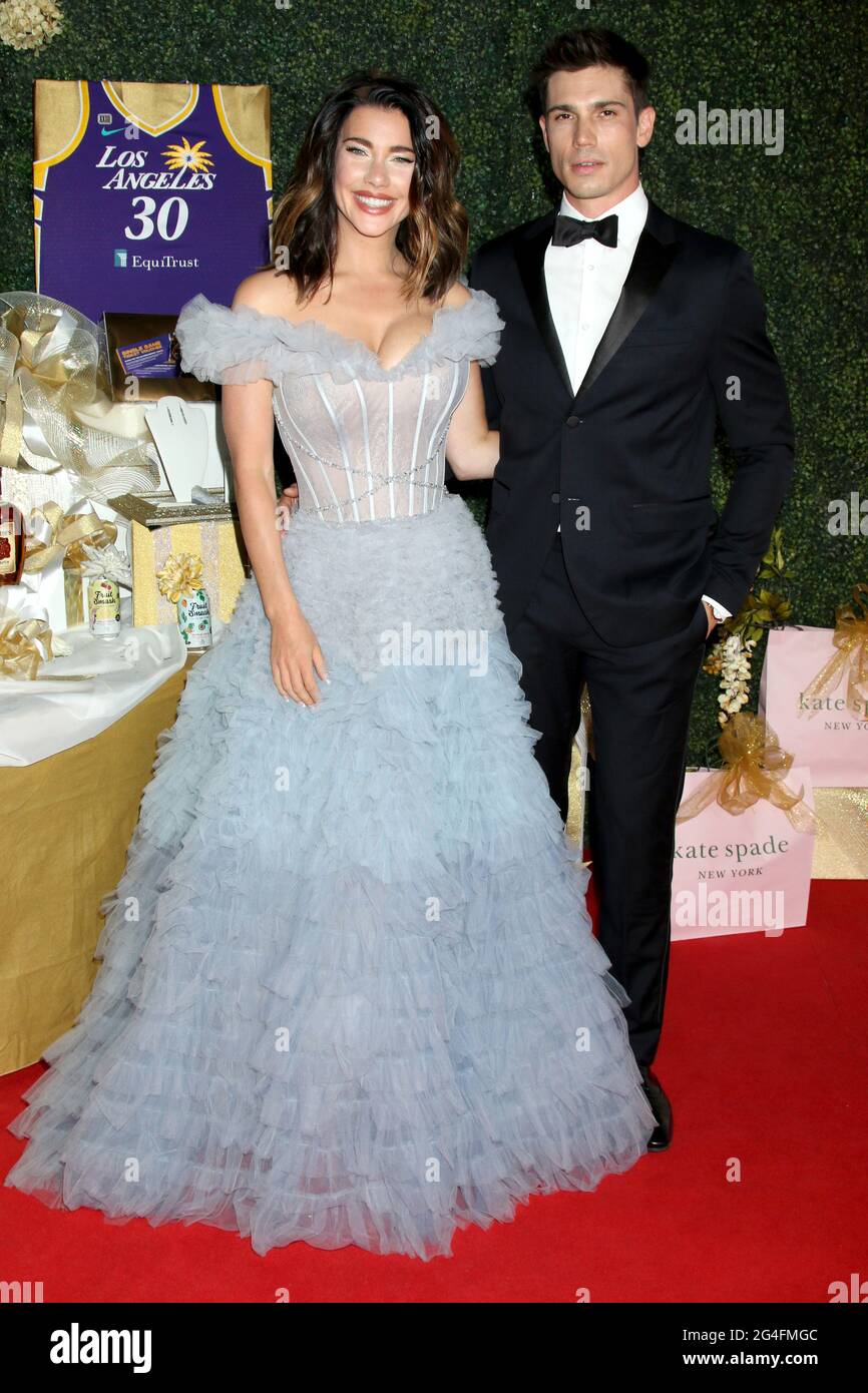 Jacqueline macinnes wood and tanner novlan hi-res stock photography and ...