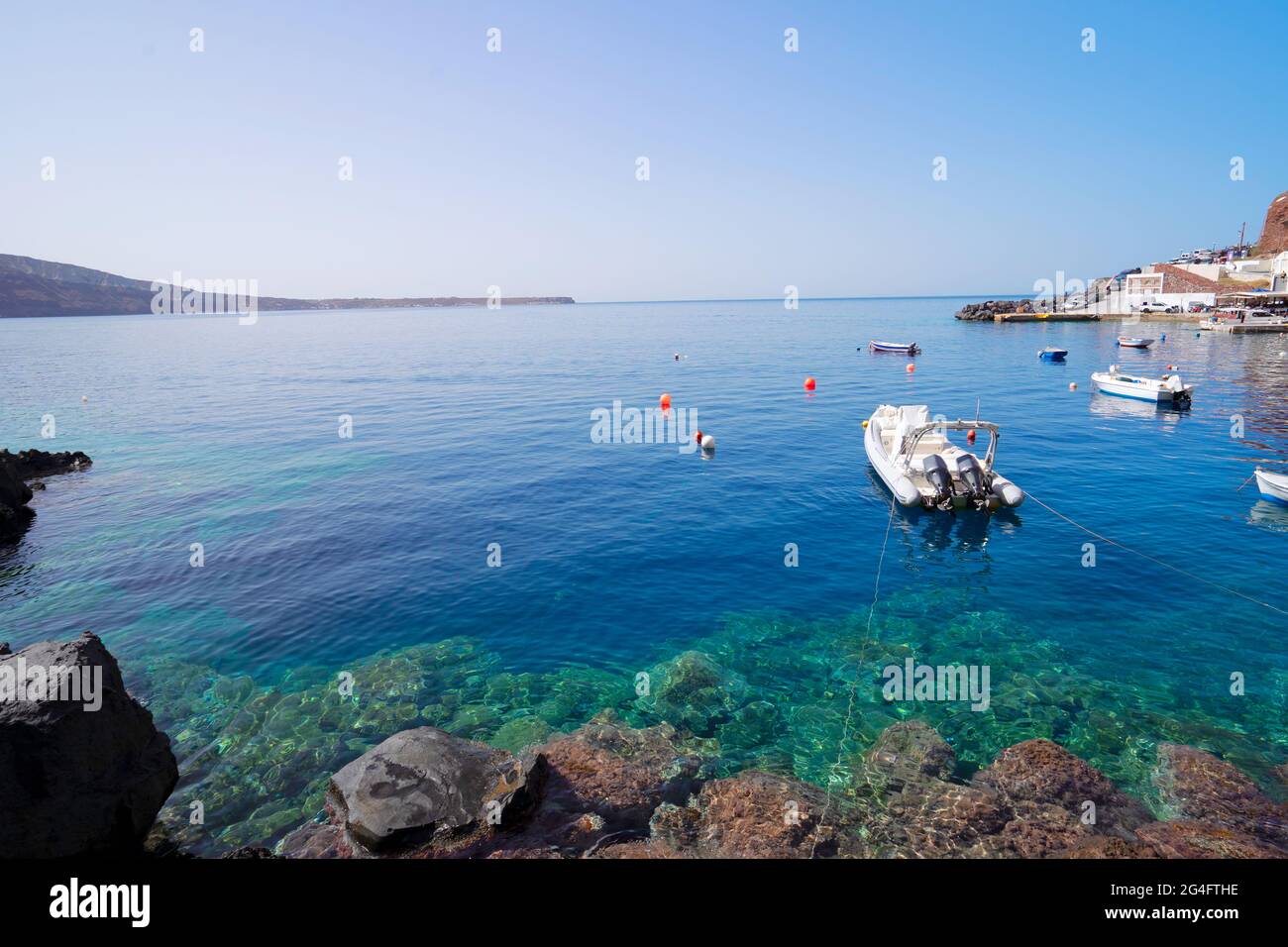 Amoudi beach hi-res stock photography and images - Alamy