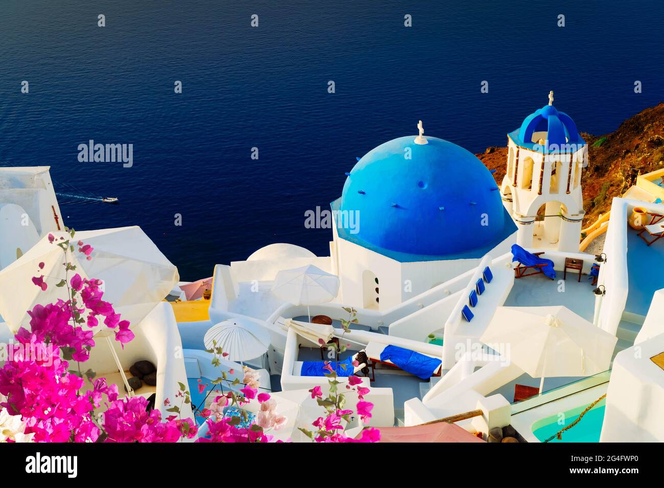 Oia, traditional greek village Stock Photo - Alamy