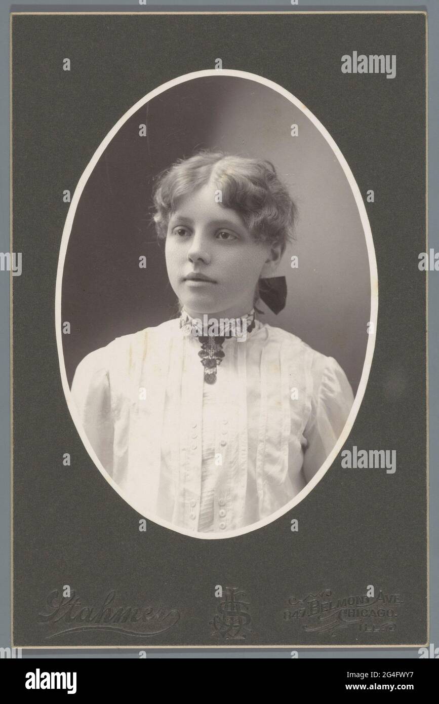 Portrait of an unknown woman Stock Photo - Alamy