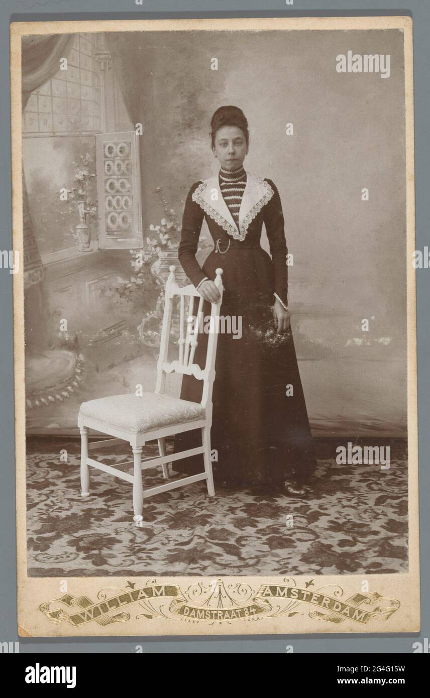 Studio portrait of an unknown woman Stock Photo - Alamy