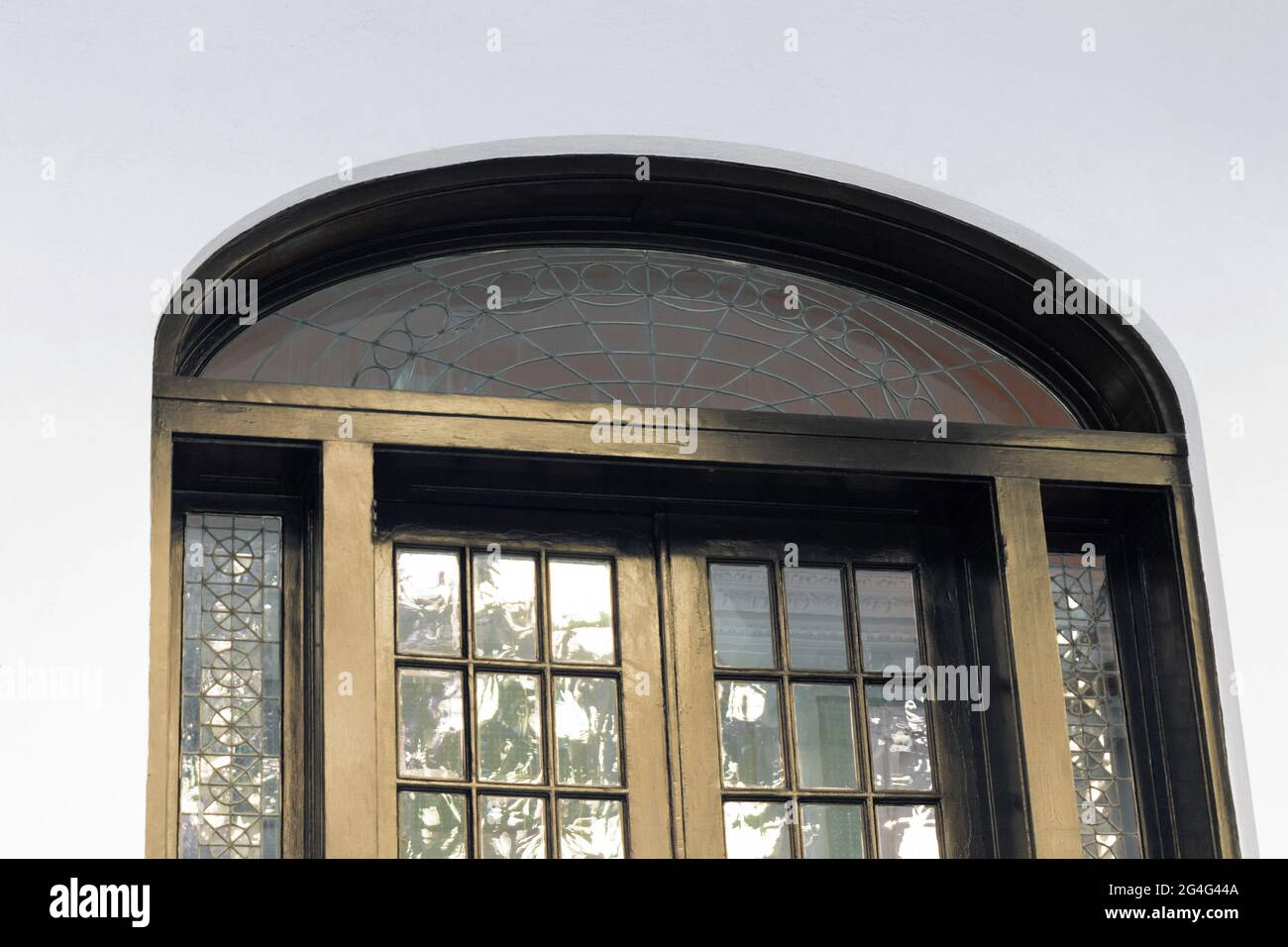 Transom window hi-res stock photography and images - Alamy