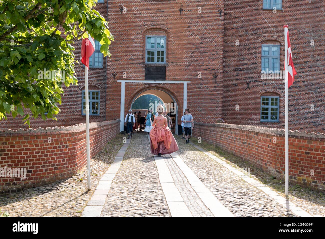 18th century castle hi-res stock photography and images - Alamy