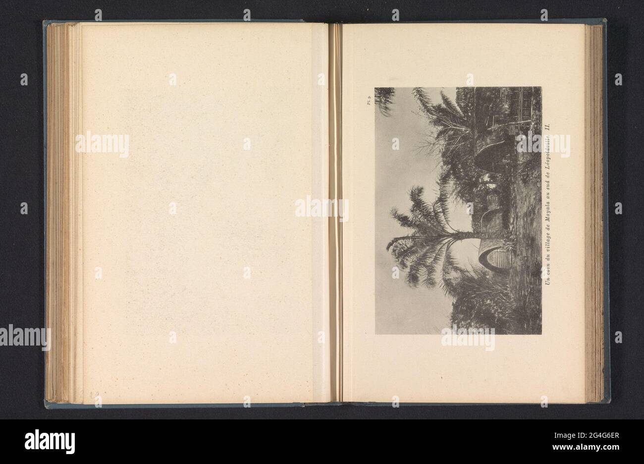 Wooden houses in Mayala; Un Coin du Village de Mayala au Sud de ...