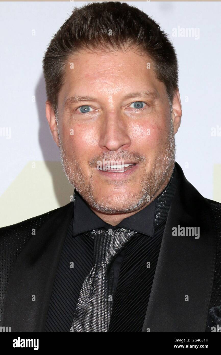 LOS ANGELES - JUN 13: Sean Kanan at the 48th Daytime Emmy Awards Press ...