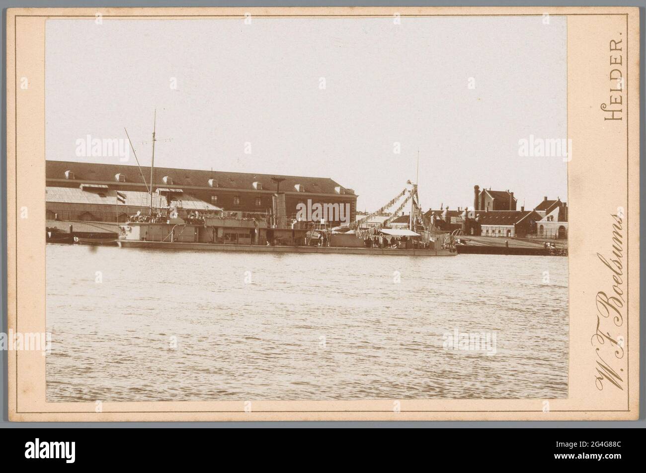 Monitor (warship) Leopard in the port of Den Helder Stock Photo - Alamy