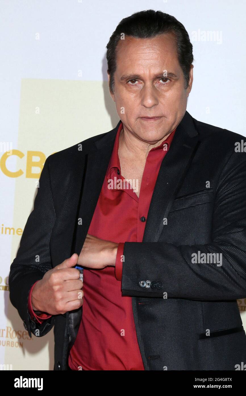 LOS ANGELES - JUN 13: Maurice Bernard at the 48th Daytime Emmy Awards ...