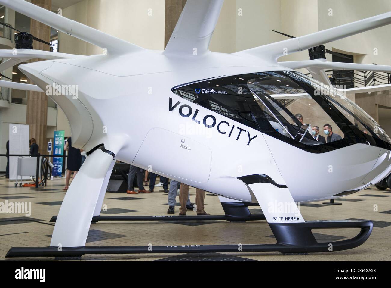 Volocity hi-res stock photography and images - Alamy