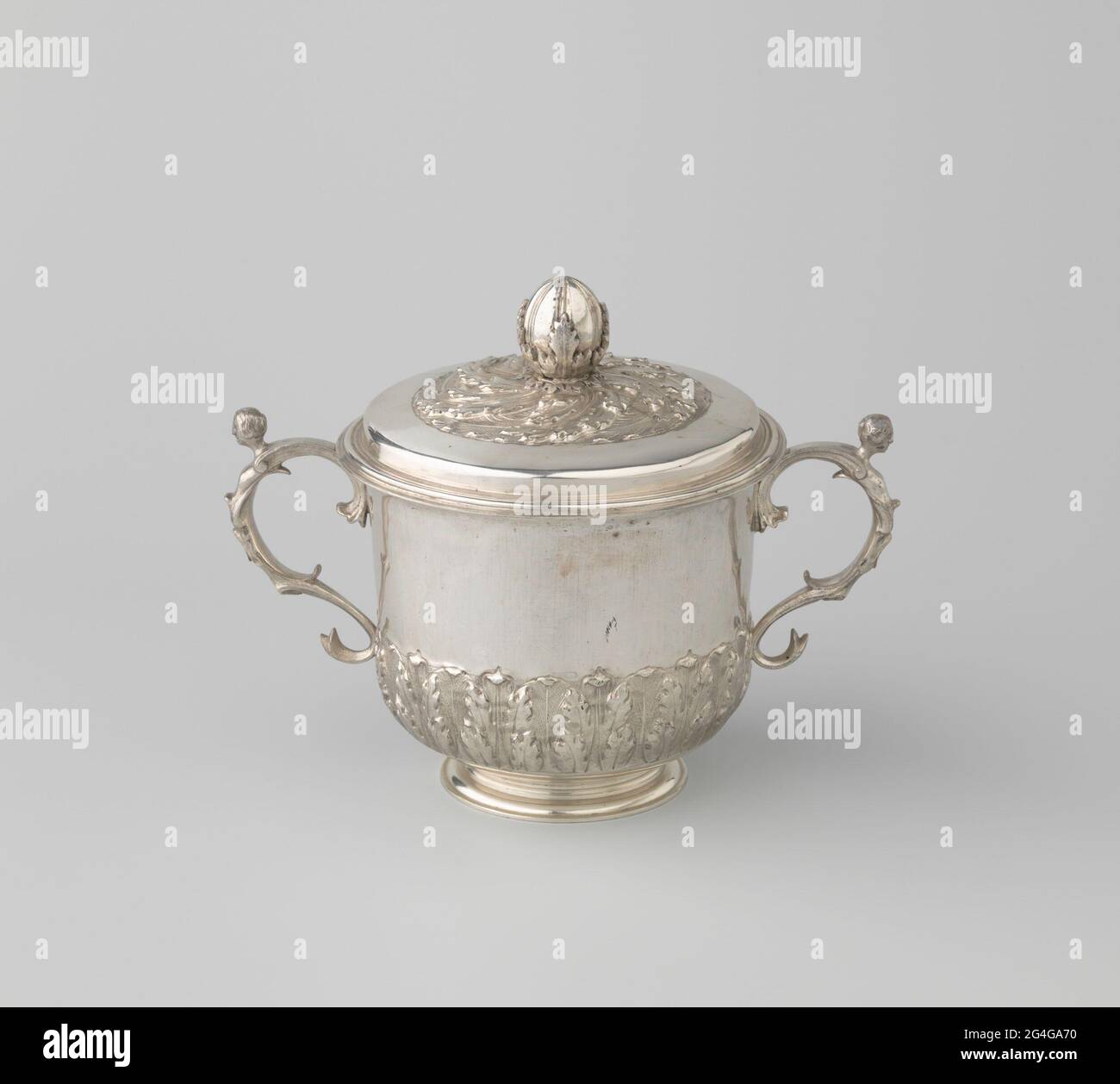 Galvanoplastic reproduction of a jar with lid awarded by a melon ...