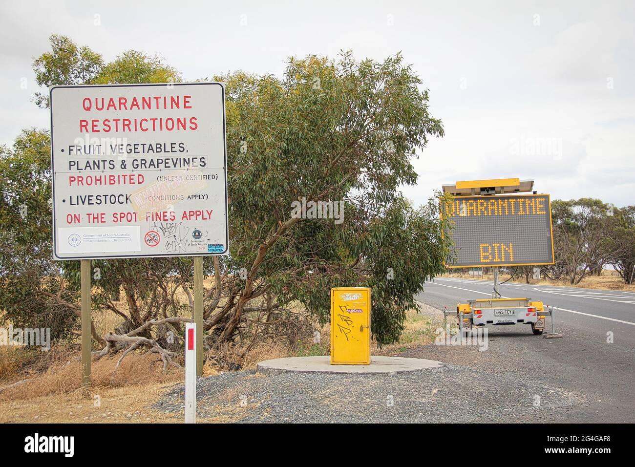Biosecurity zone hi-res stock photography and images - Alamy