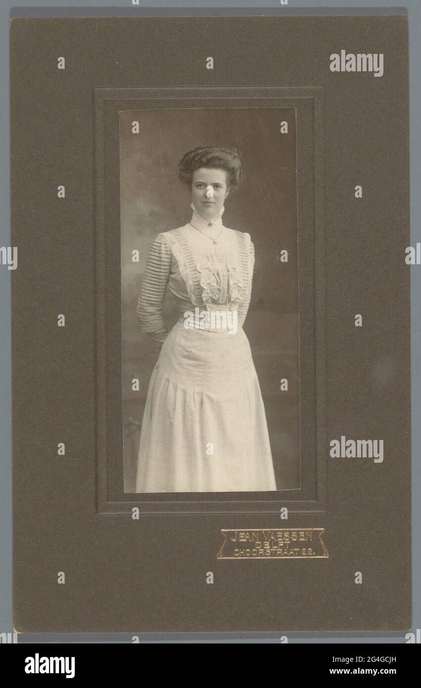 Portrait of an unknown woman Stock Photo - Alamy