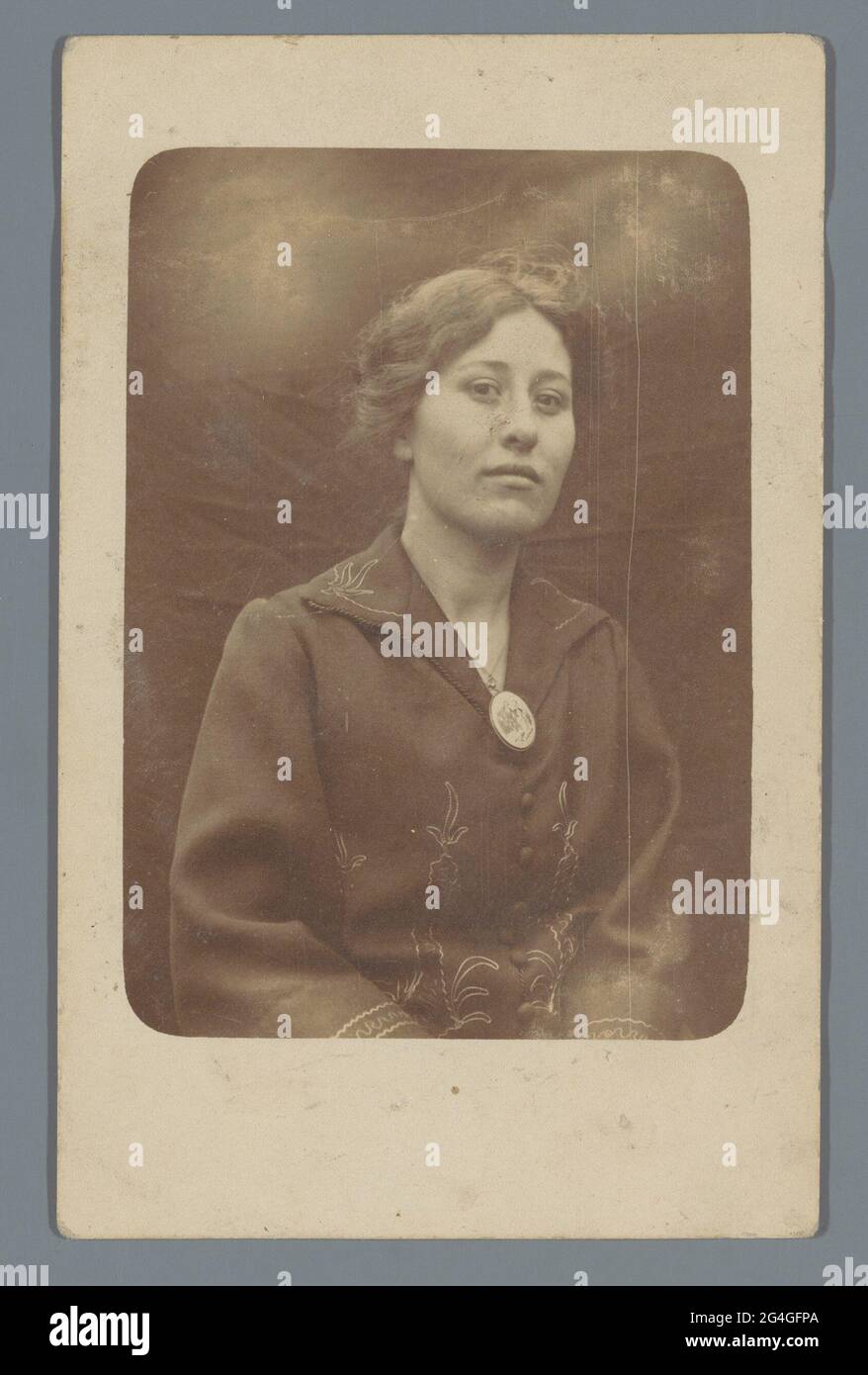 Portrait of an unknown woman Stock Photo - Alamy